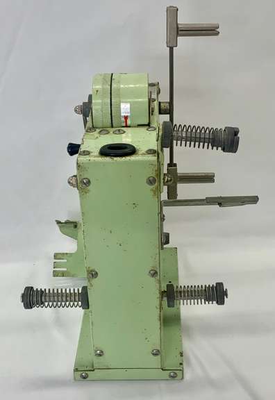 Vintage Bow Maker - Estate Rescue Queens