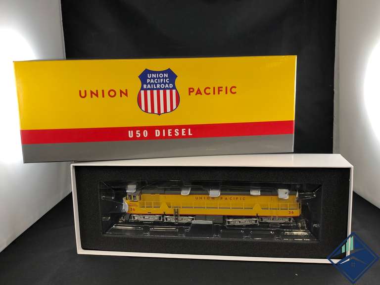 Union Pacific HO Scale 36 U50 Diesel Engine **Like New** - Estate Details