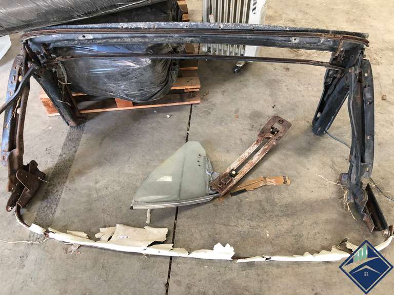 WINDOW FRAME FOR A CONVERTIBLE & VEHICLE WING WINDOW - Estate Details