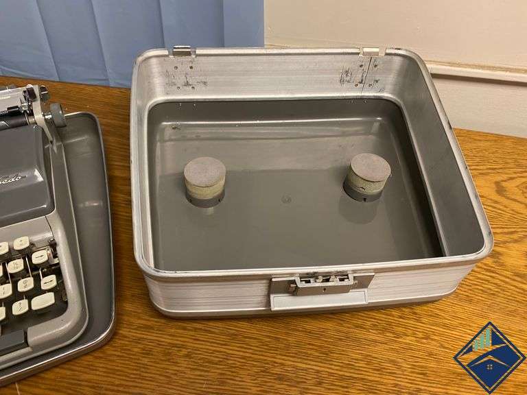 Vintage Court Recorder Machine and Antique Typewriter in Casend ...