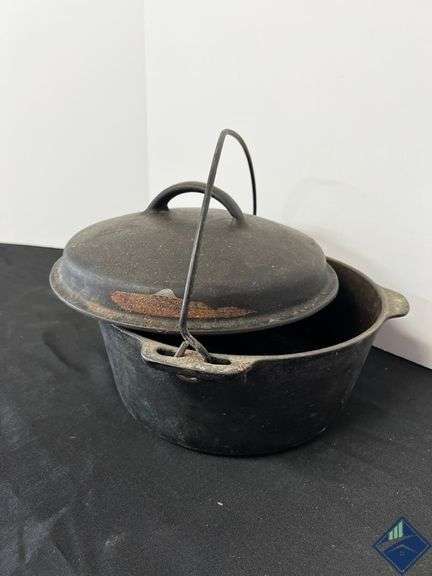 Cast Iron Crock - Estate Details