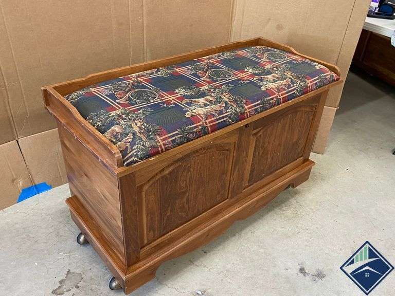 Murphy Upholstered Cedar Chest with Key - Estate Details