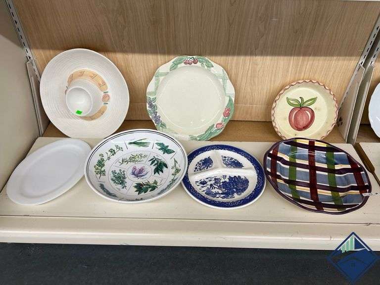 Assorted Serving Platters - Estate Details