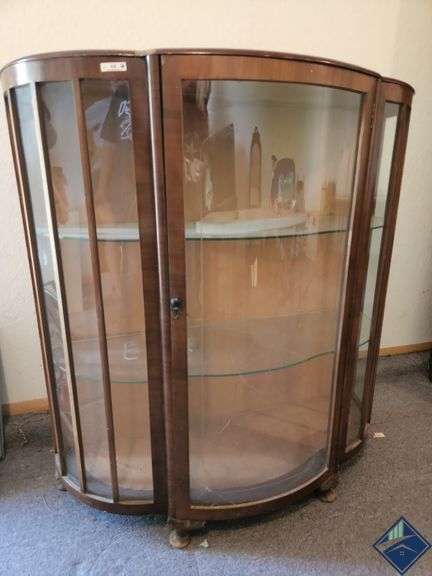 Antique Turnidge Bow Fronted Curio Cabinet - Estate Details
