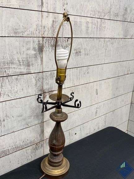 Antique Brass & Wood Compass Directional Table Lamp - Estate Details