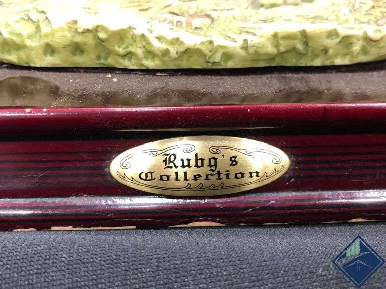 Rubg's Collection Table Lamp Garden Couple - Estate Details