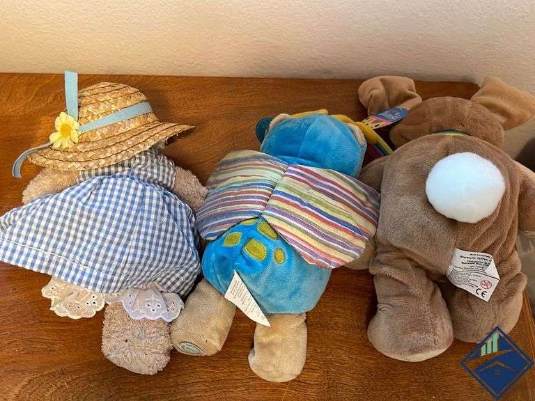 Starbucks Easter Stuffed Bears - Estate Details