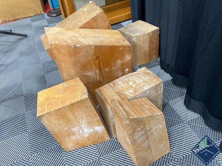 6 Large Chunks/Blocks of Wood - Estate Details