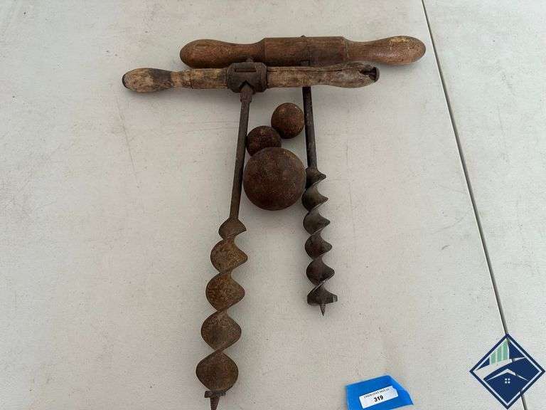 Early Primitive Antique T Handle Wood Augers Barn Beam Hand Drills and ...
