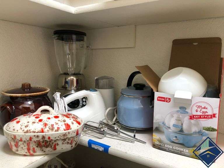 Egg Cooker, Oster Blender, Tea Pot, Cookie Jar, etc. - Estate Details