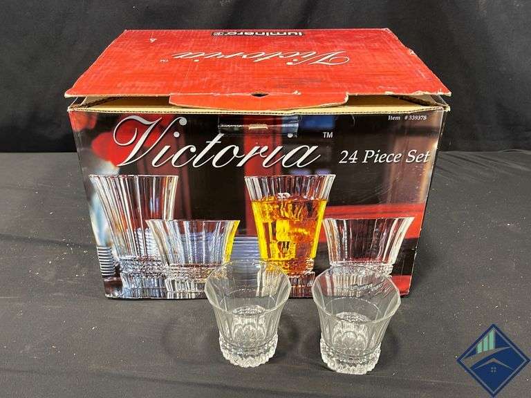 Victoria 24 Piece Glass Set In Box - Estate Details