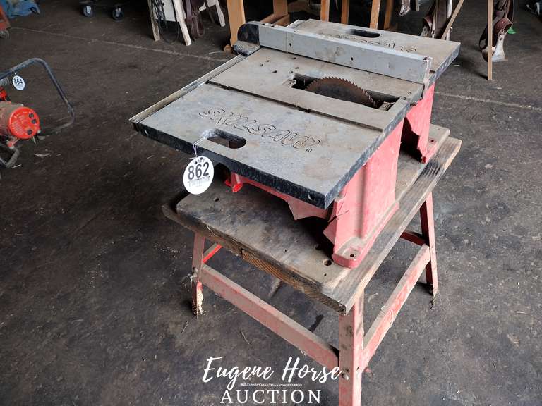 862 - Skilsaw Table Saw & Stand - Eugene Horse Auction
