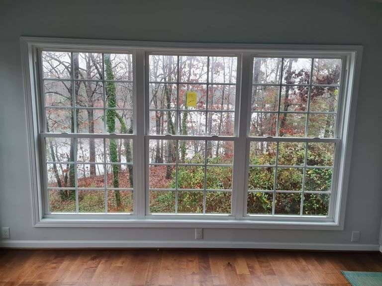 Triple window - Auction Services LTD