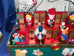 Santas musical toy chest - Auction Services LTD