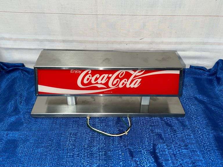 Coca cola sign light - Auction Services LTD
