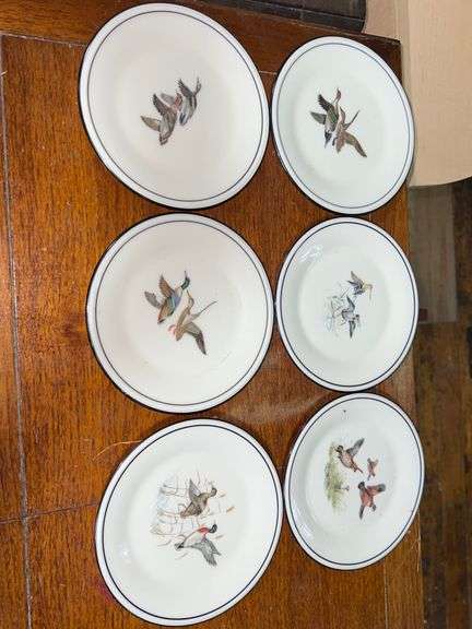 Lenox china Duck design - Auction Services LTD