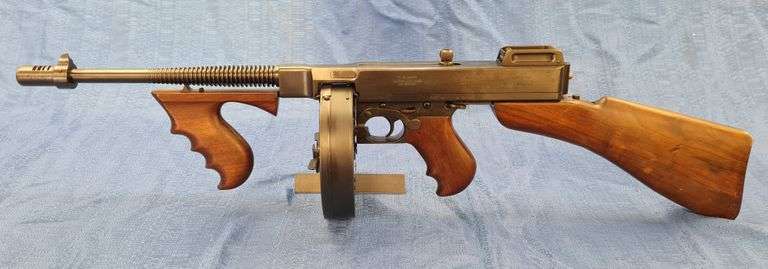 US Navy Thompson Fully Auto-Sub-Machine-gun - Auction Services LTD