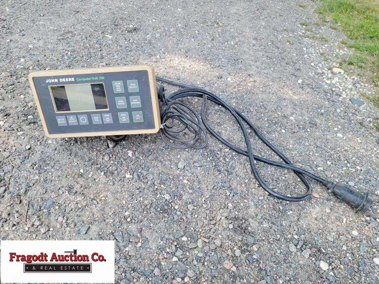 John Deere Computer-Trak 250 Monitor - Fragodt Auction and Real Estate LLC
