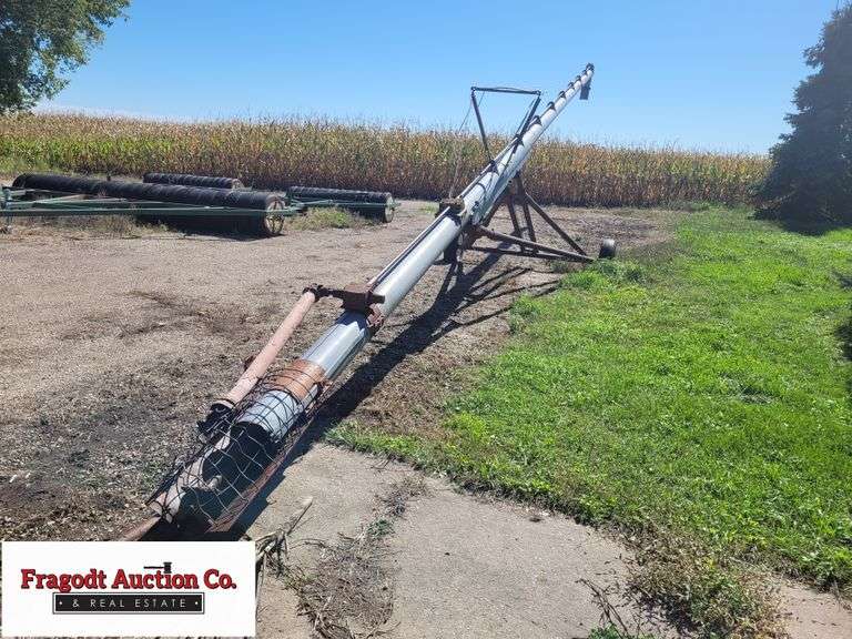 8” x 56’ Gilmore Tatge Auger, 540 PTO, SN: 2024 - Fragodt Auction and ...