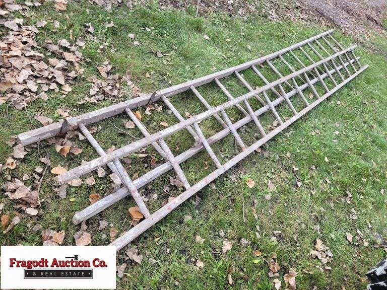 30' Wood Extension ladder - Fragodt Auction and Real Estate LLC