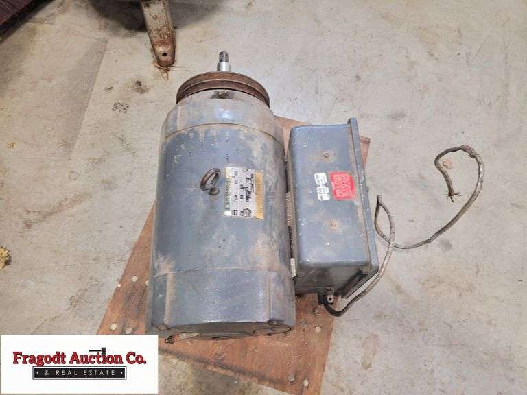 7.5hp Single Phase Electric Motor, 1770 RPM, 230 Volt with Starter on ...