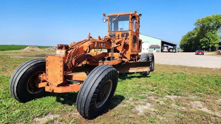 IH Galion Road Grader, 13:00x24 Rubber, Diesel Eng - Fragodt Auction ...