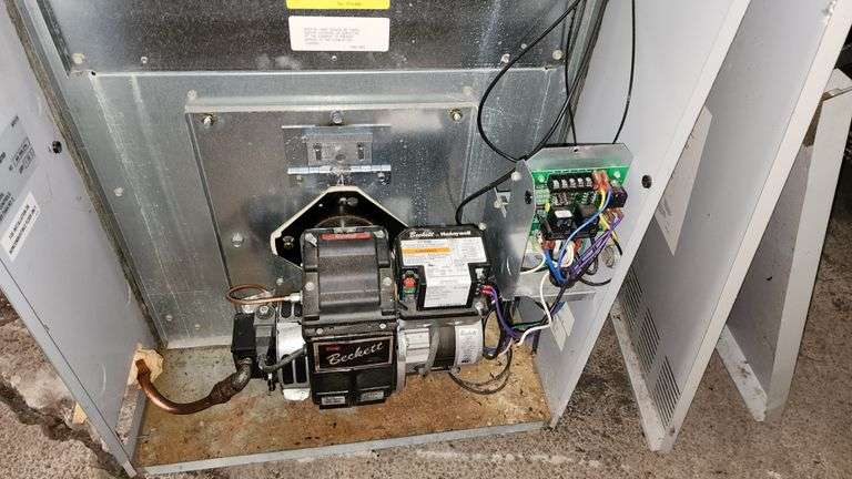 Bard Fuel Oil Furnace, Working Order When Taken Out of Service ...