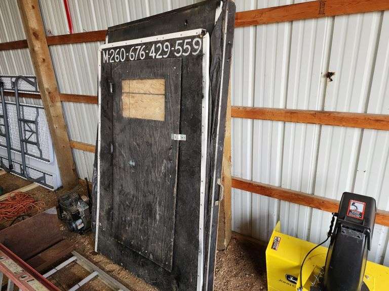 4’ x 8’ Portable Fish House, Suit Case Style, Canvas is Good Per Seller ...