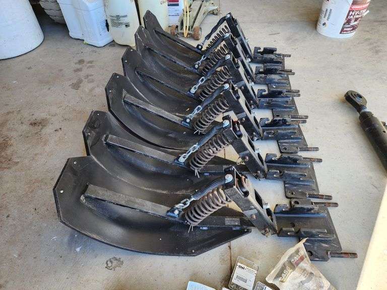 (6) May Wes QD2 Stalk Stompers, Approx 300 Acres on Them, Off 963 Corn ...