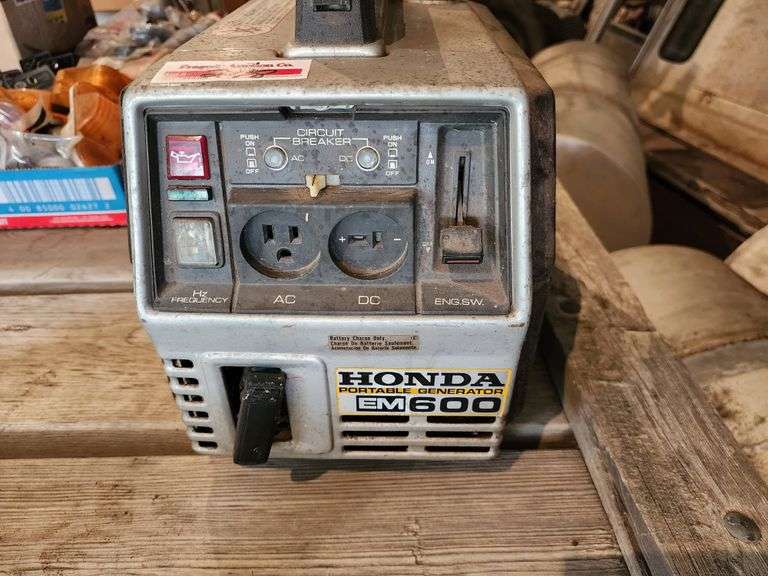 Honda EM 600 Portable Generator – Non-Running - Fragodt Auction and ...