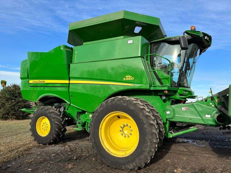 2014 John Deere S660 Combine, 4wd (Mud Hog System), 960 Seperator Hours ...