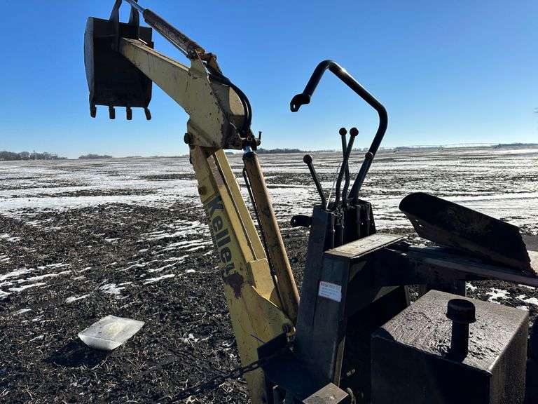 Kelly Farm Equipment Backhoe Attachment – PTO Pump, 2 Lever Controls ...