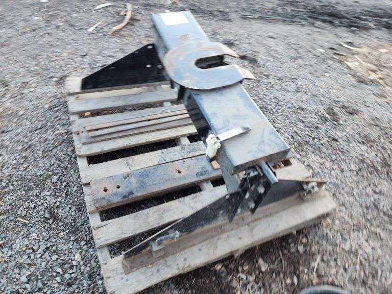 5th Wheel Camper Plate RBW Industries – Model UHS-88-159 - Fragodt ...