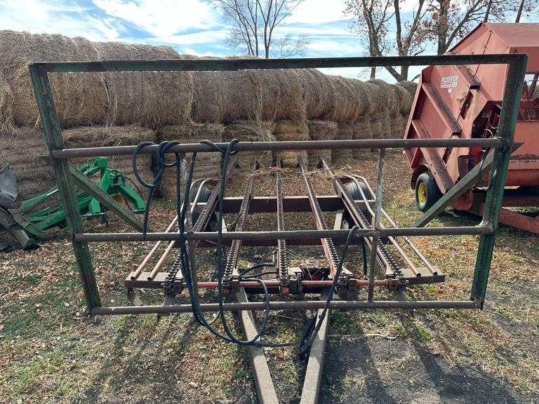 Hesston Stack Mover - Fragodt Auction and Real Estate LLC