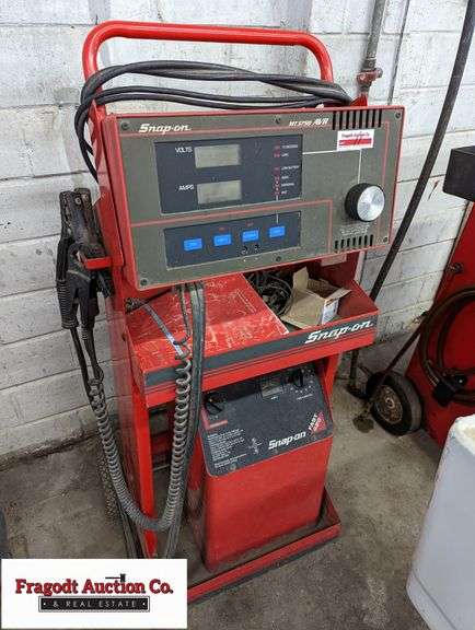 Snap-On MT 3750 Digital AVR 12 Volt Starting and Charging System Tester ...
