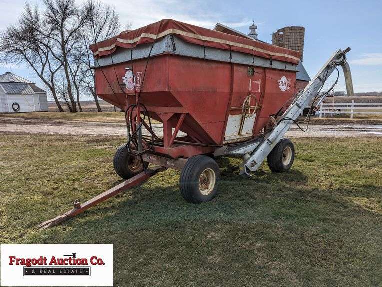 Flow EZ Model No 300 Gravity Box, Tarp, 12.5L-15SL Good Rubber with 16 ...