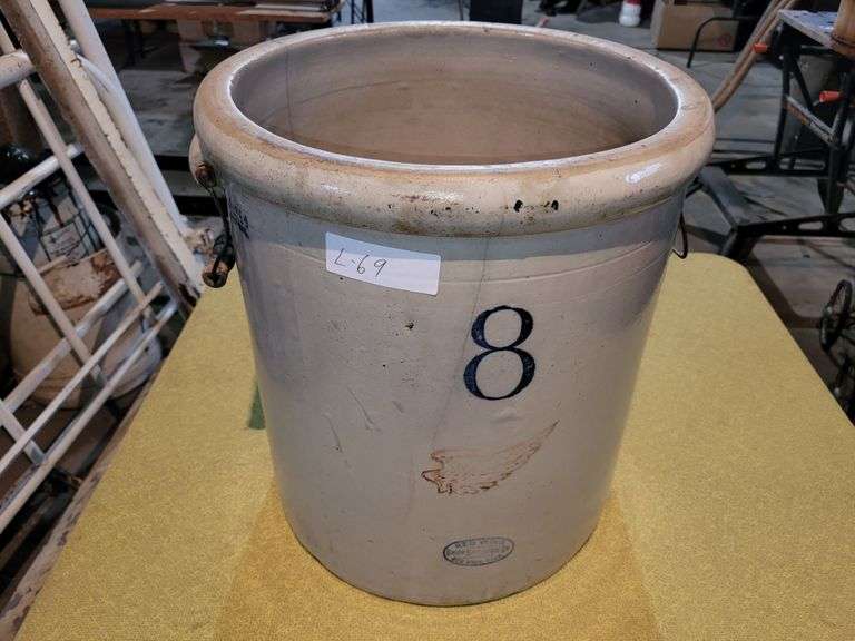 8 Gallon Redwing Crock - Fragodt Auction and Real Estate LLC