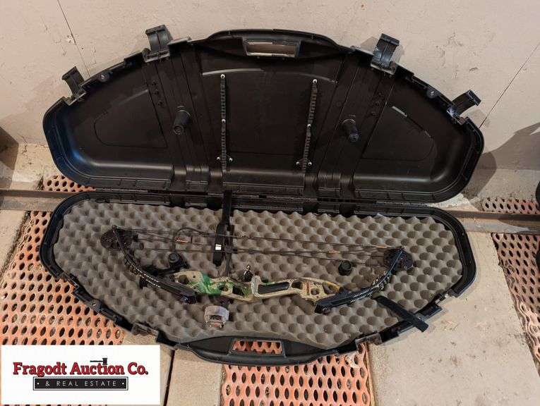 Alpine Micro Compound Bow in Hard Plastic Case - Fragodt Auction and ...