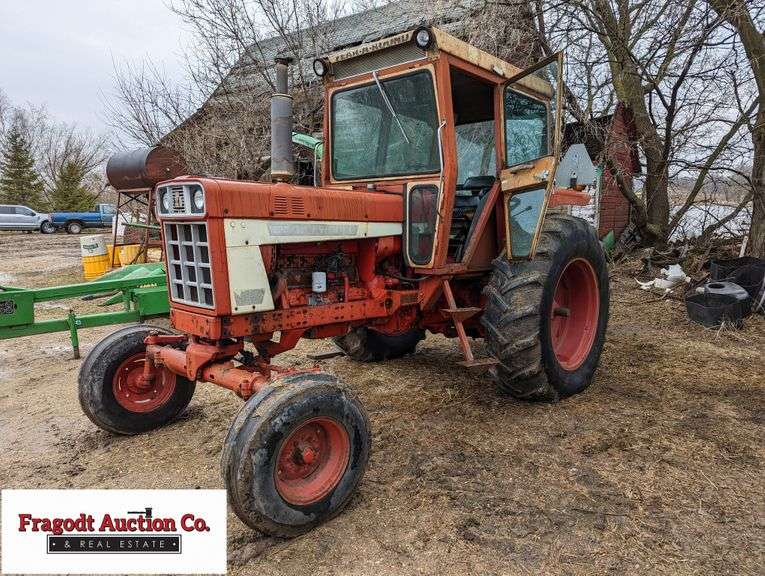 International 666 2wd Tractor, Cab, 5 Speed Transmission, 3pt, 540 PTO ...