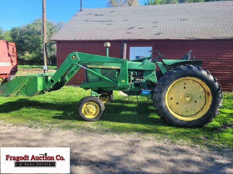 John Deere 3020 with 48 Loader, Gas, Wide Front, Hydraulic Bucket, 15 ...