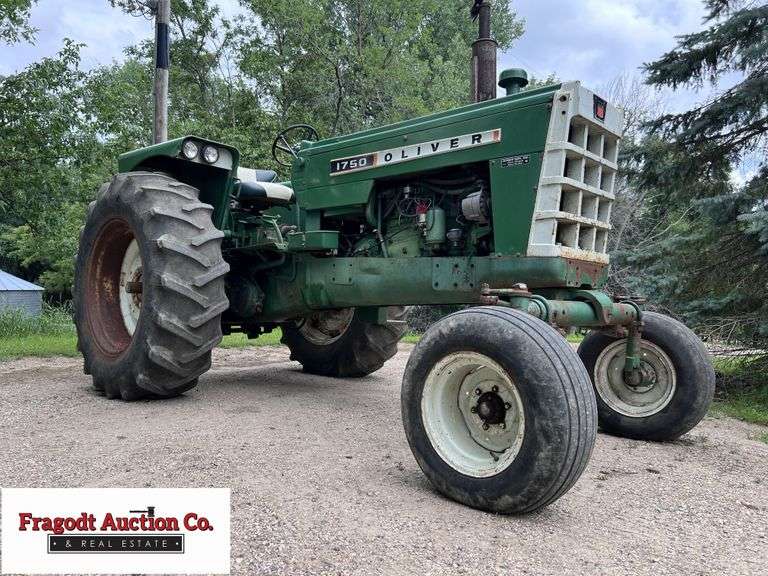 1967 Oliver 1750 Tractor, Gas, 7000 Hours, 3pt, 54 - Fragodt Auction ...