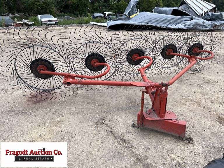 5-Wheel 3pt. Rake - Fragodt Auction and Real Estate LLC