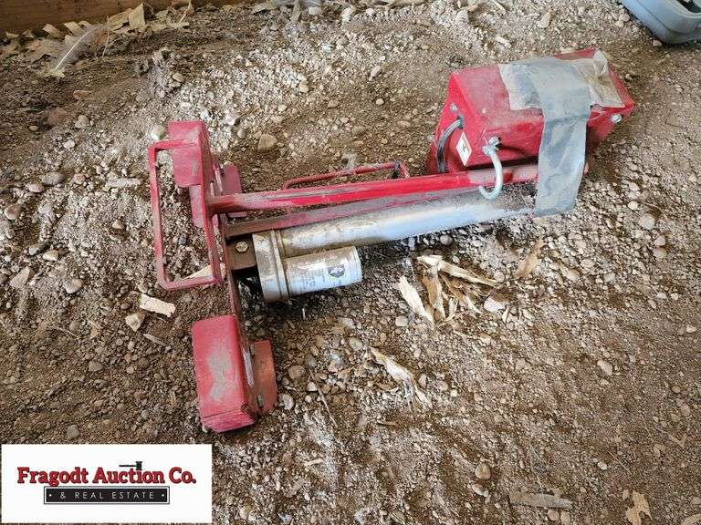 IGSE Model 6G0-10 Seed Box Opener - Fragodt Auction and Real Estate LLC