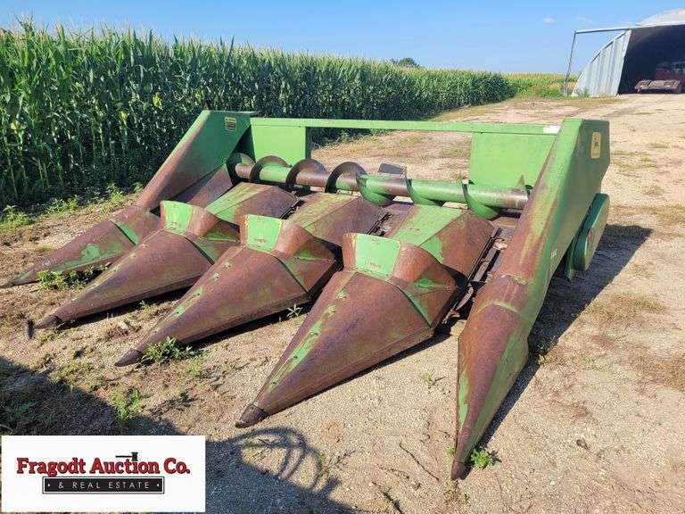 John Deere 444 Corn Head, 4 Row 36” Wide - Fragodt Auction and Real ...