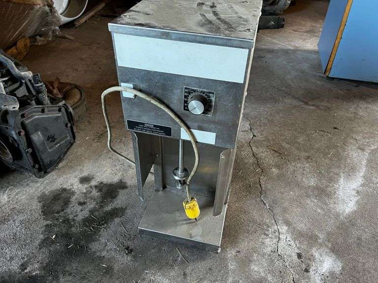 Blizzard Machine - In Working Order Per Seller - Fragodt Auction and ...