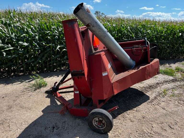 Case 600 Silage Blower, 540 PTO, SN: 19375, Working Order Per Seller ...