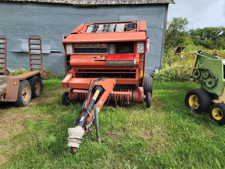 Case IH 8480 Round Baler with Controller and Monitor, 540 PTO, Should ...