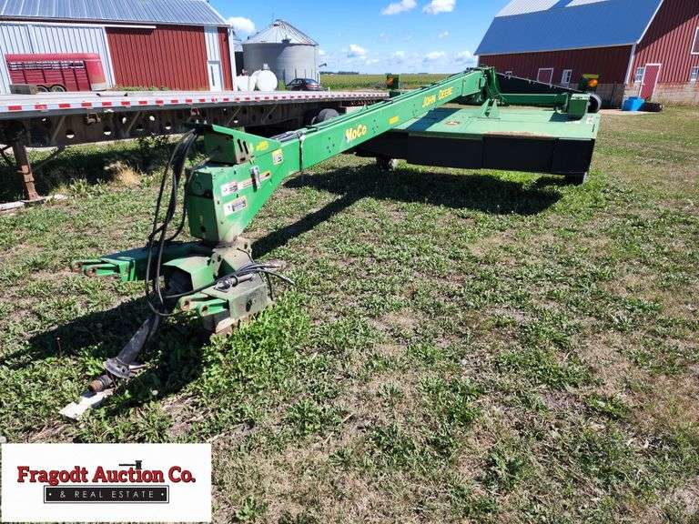 2007 John Deere MoCo 946 Disc Bine, 1000 PTO, 13’ Cut, 8 Turtles, 12.5L ...