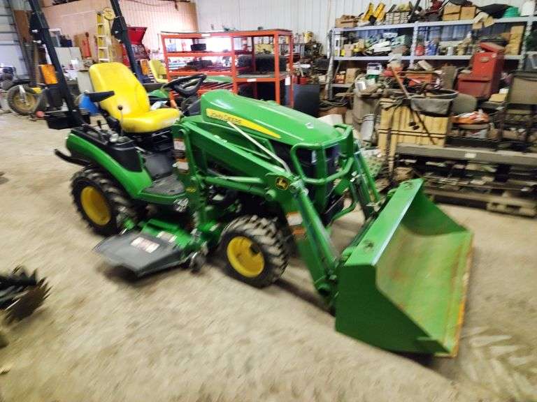 John Deere 1025R MFWD Compact Tractor with John Deere H120 Loader, 54 ...