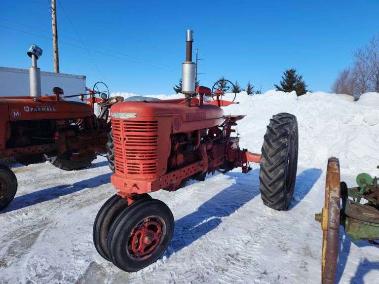 Farmall M Narrow Front Tractor, 540 PTO, 12 Volt, SN: 219174, Runs Per ...